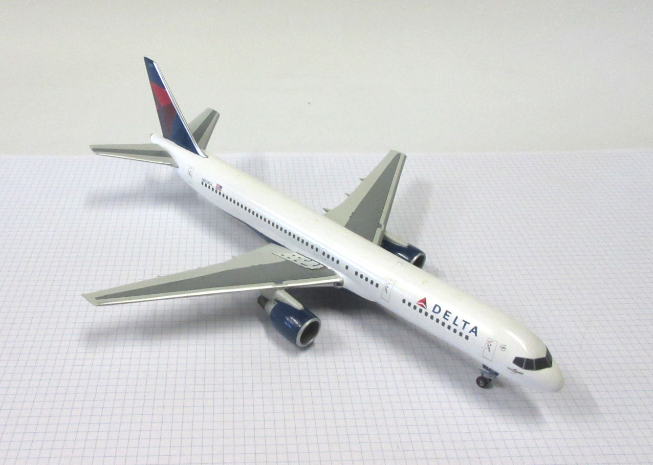 Boeing 757-200 (Delta, N638DL, 2007) - The Little Aviation Museum