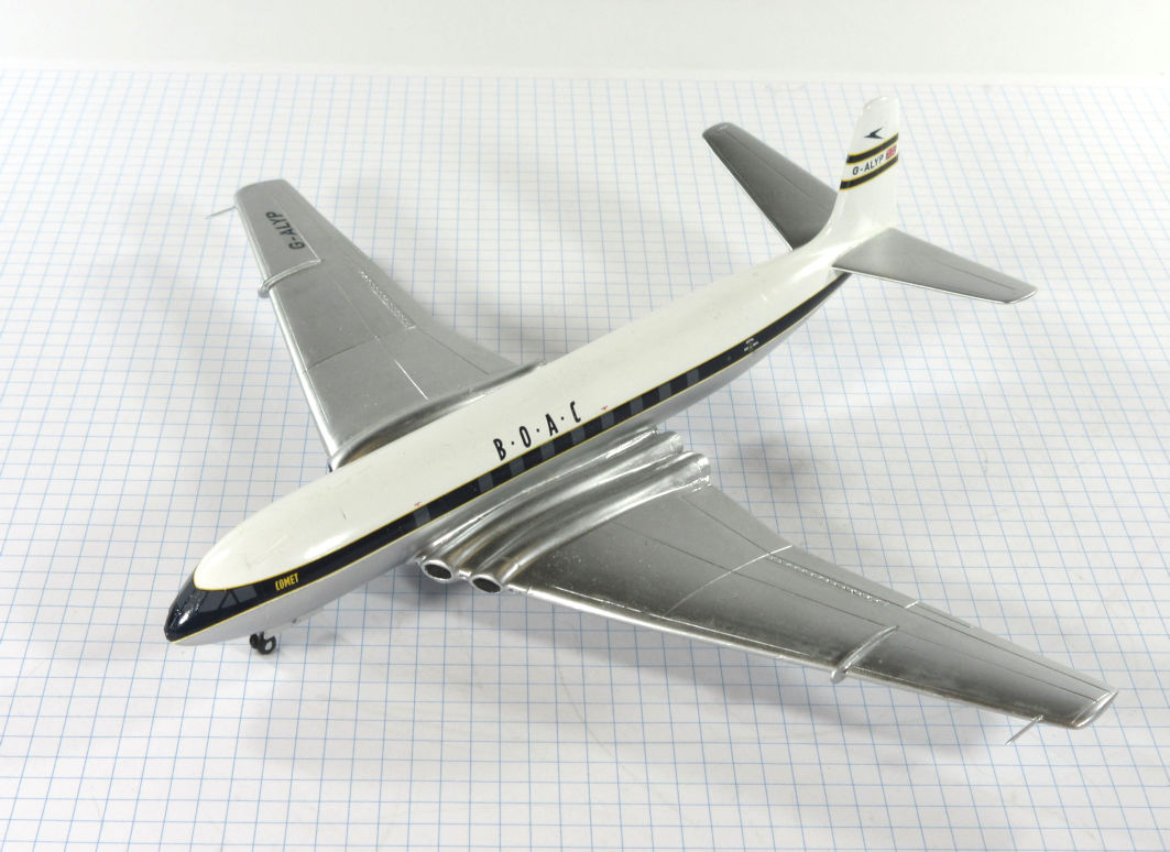 DeHavilland Comet I (BOAC, G-ALYP, 1952) - The Little Aviation Museum